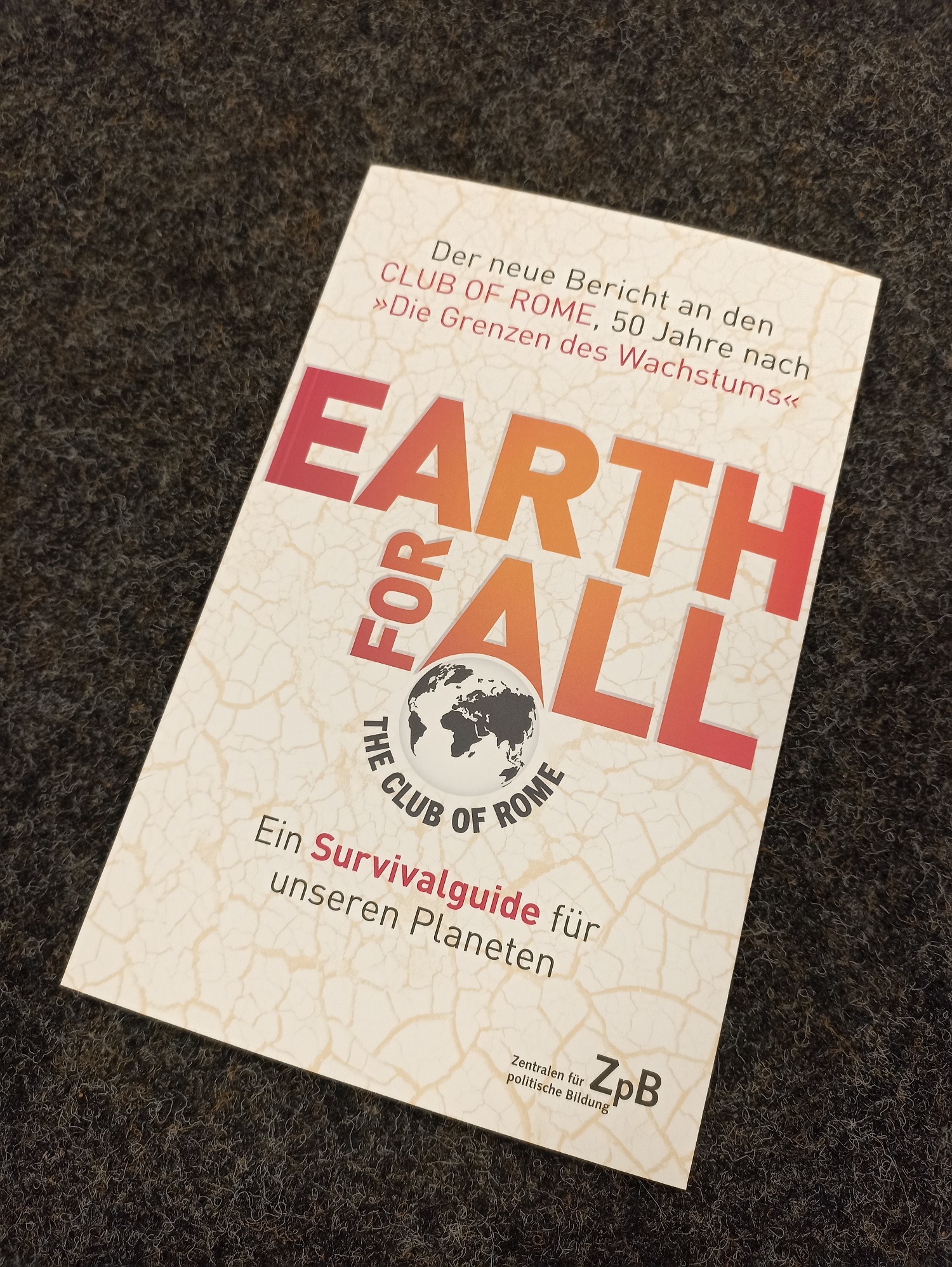 Earth for all - Ein Survivalguide für unseren Planeten